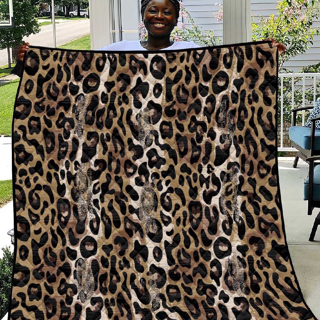 African Leopard Skin Pattern Quilt by AfricanPride