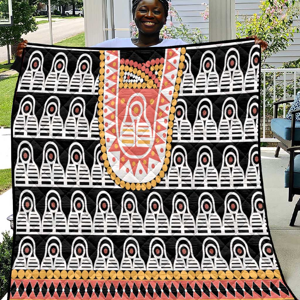Cameroon Traditional Toghu Pattern Quilt by AfricanPride