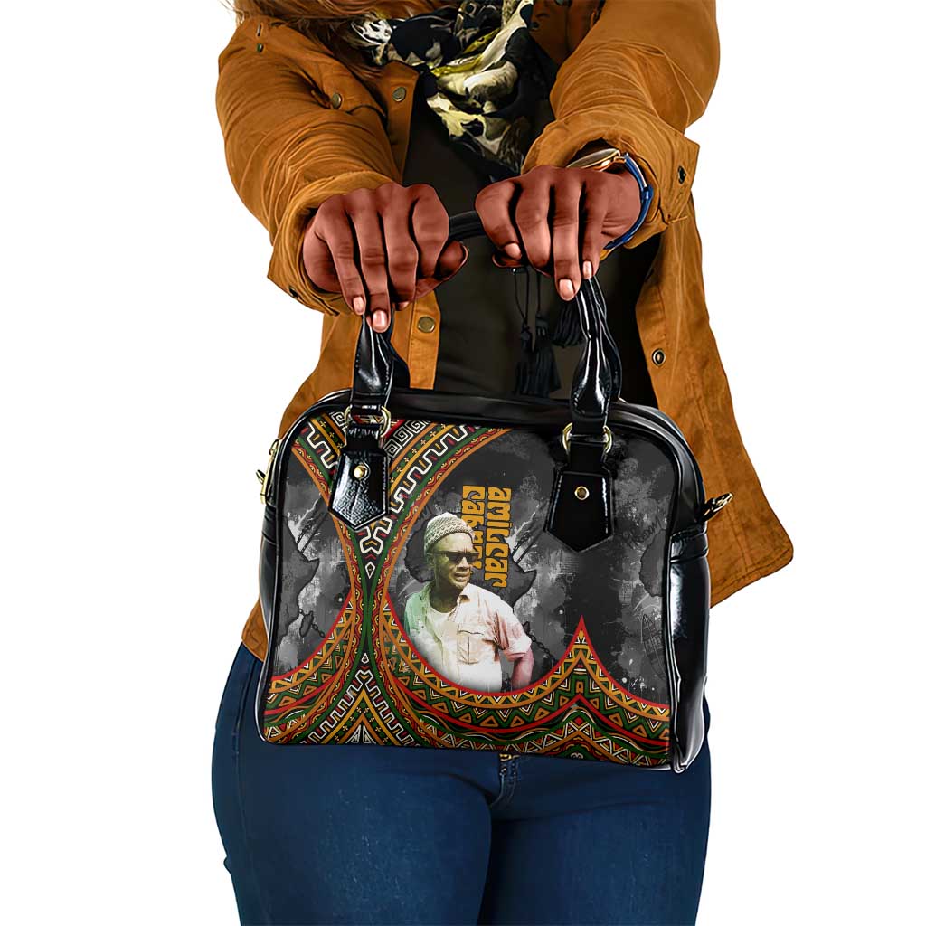 Amilcar Cabral Shoulder Handbag African Map with Chains Freedom Theme ...